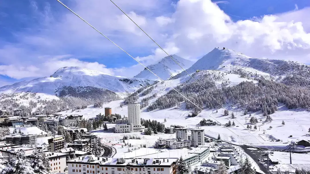 Sestriere - Snow Point - Ski Travel Experts