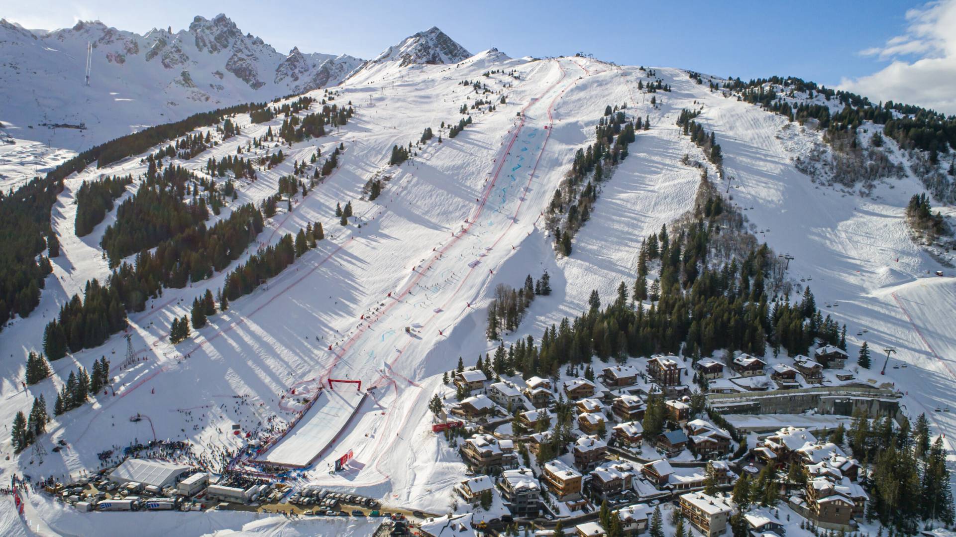 Courchevel - Snow Point - Ski Travel Experts