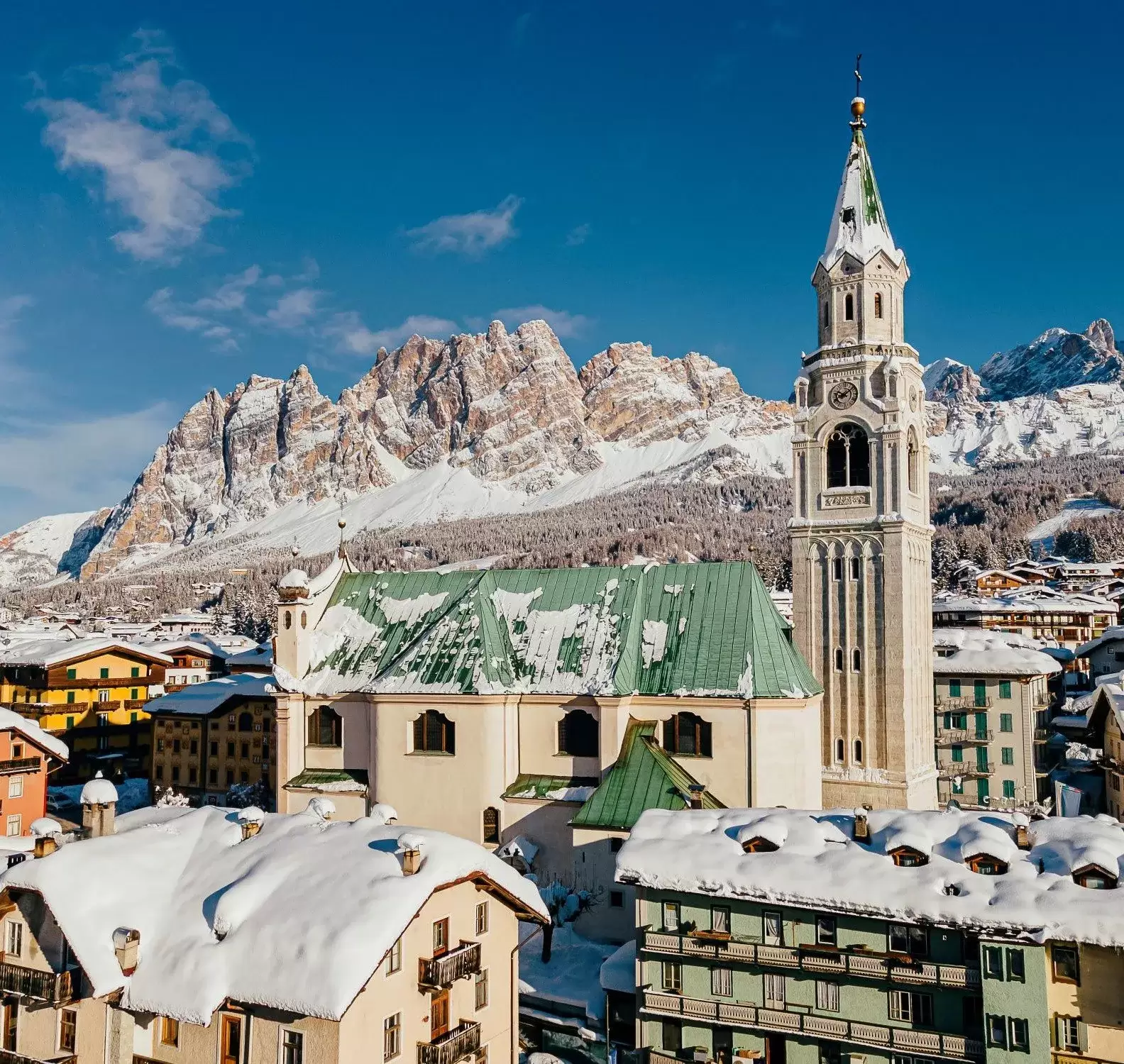 Cortina d'Ampezzo - Snow Point - Ski Travel Experts