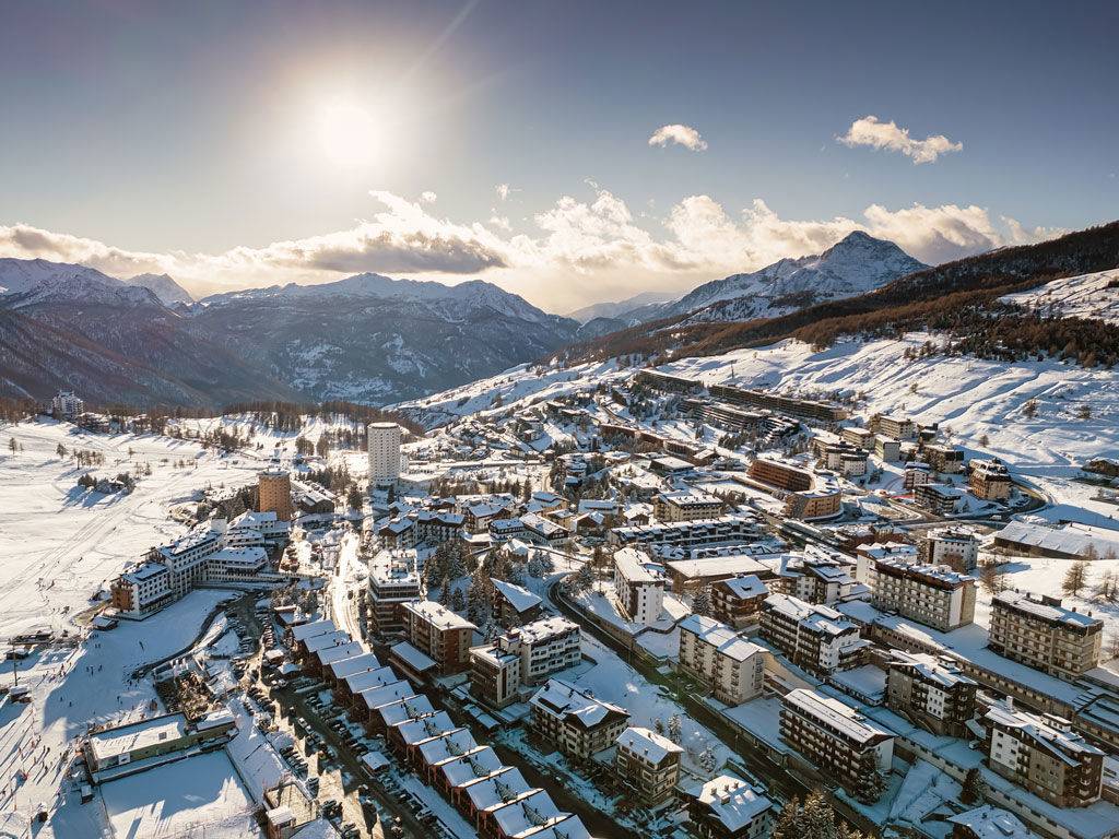 Sestriere - Snow Point - Ski Travel Experts